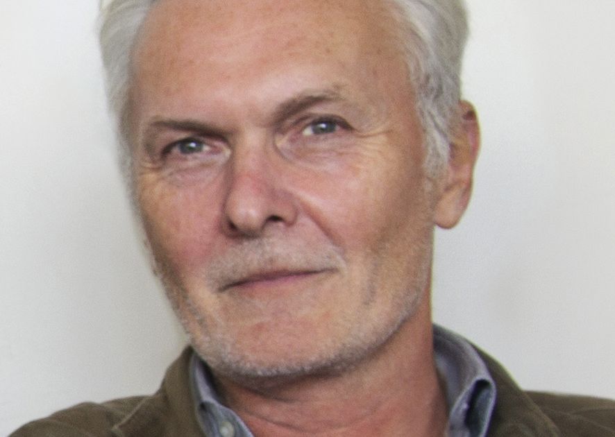 Portrait de Xavier Cazard, fondateur de la Maison de la Conversation et ...
